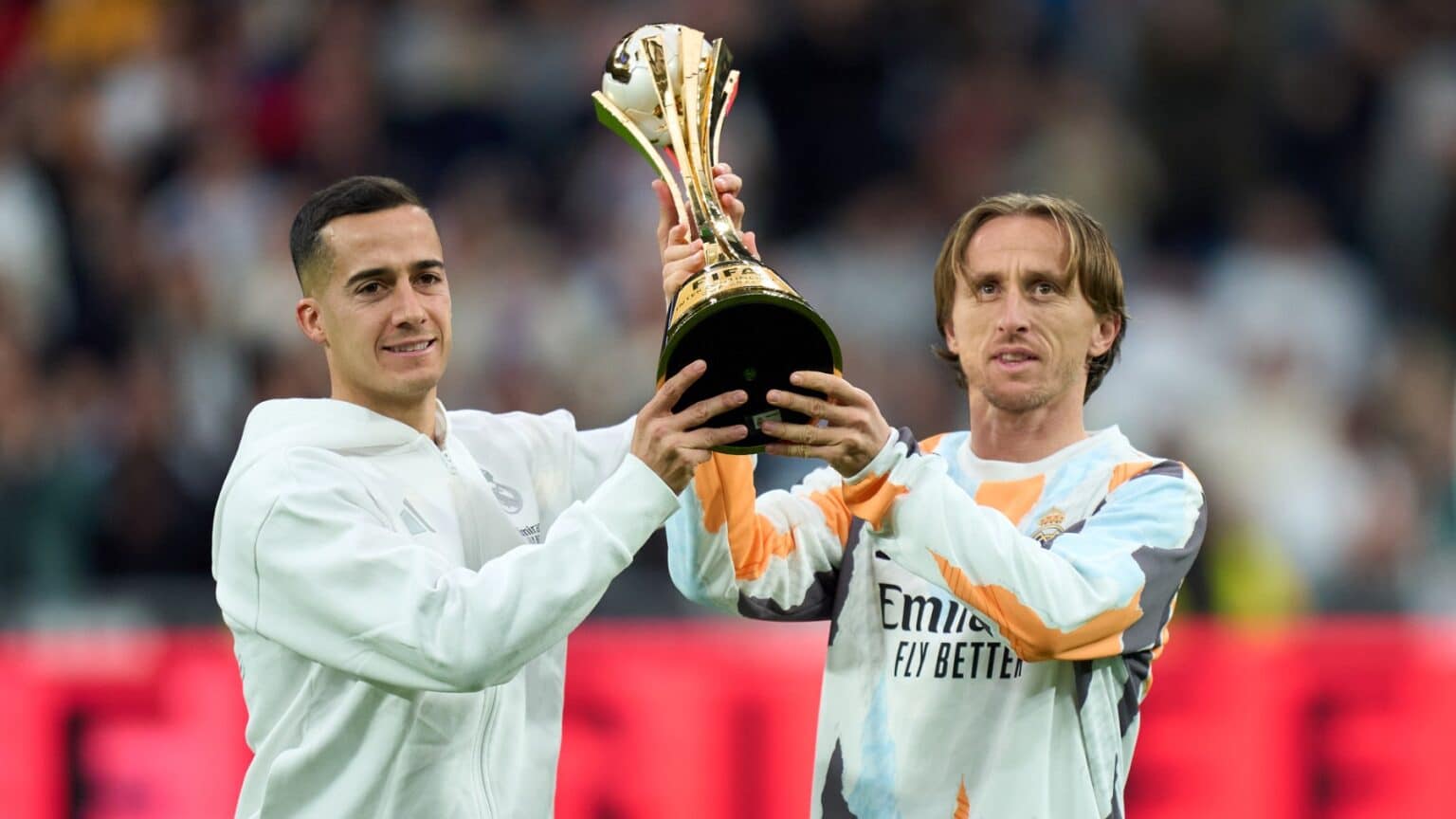 Se acerca el fin: Luka Modric y Lucas Vázquez, sin noticias